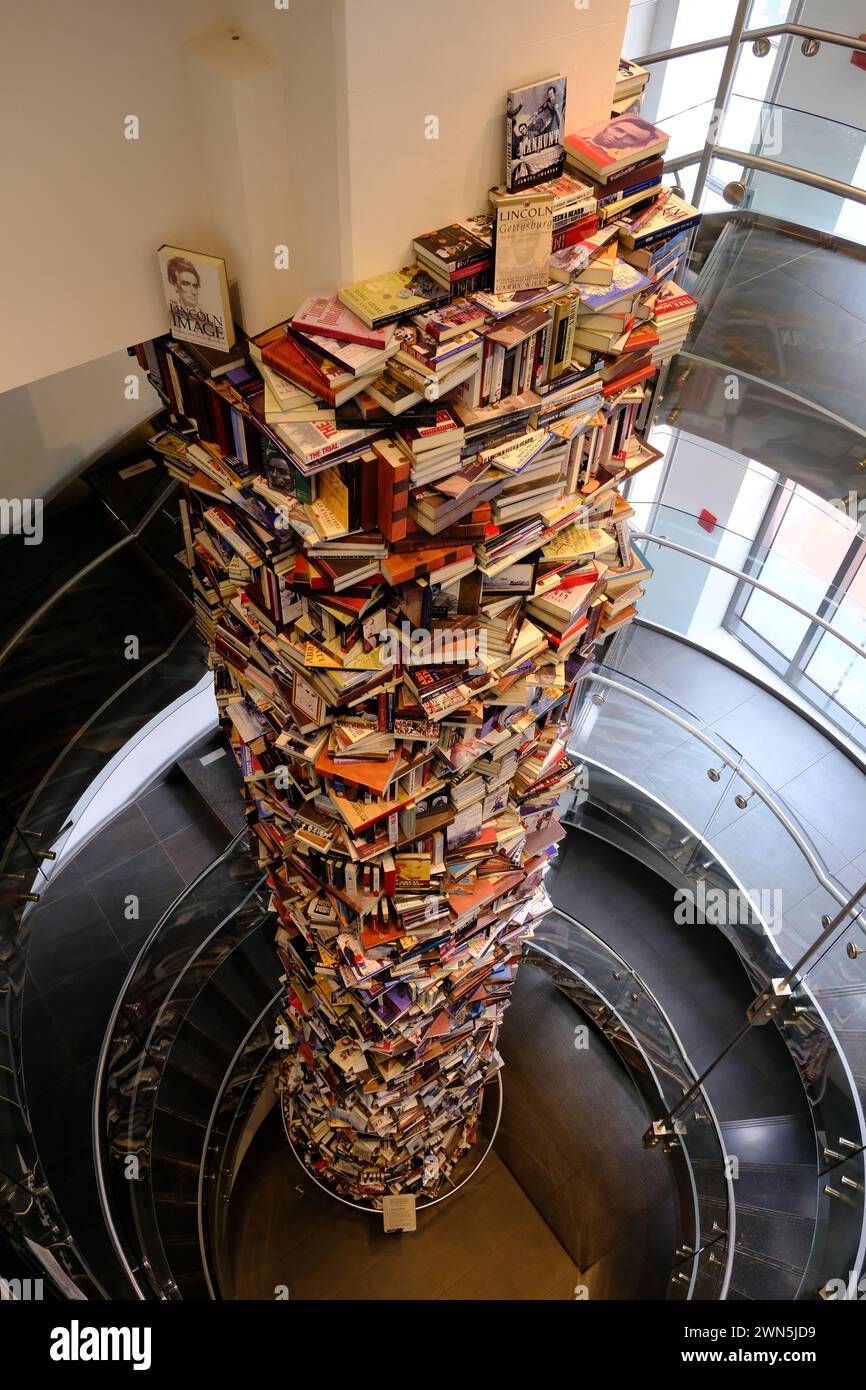 34 foot tower hi-res stock photography and images - Alamy