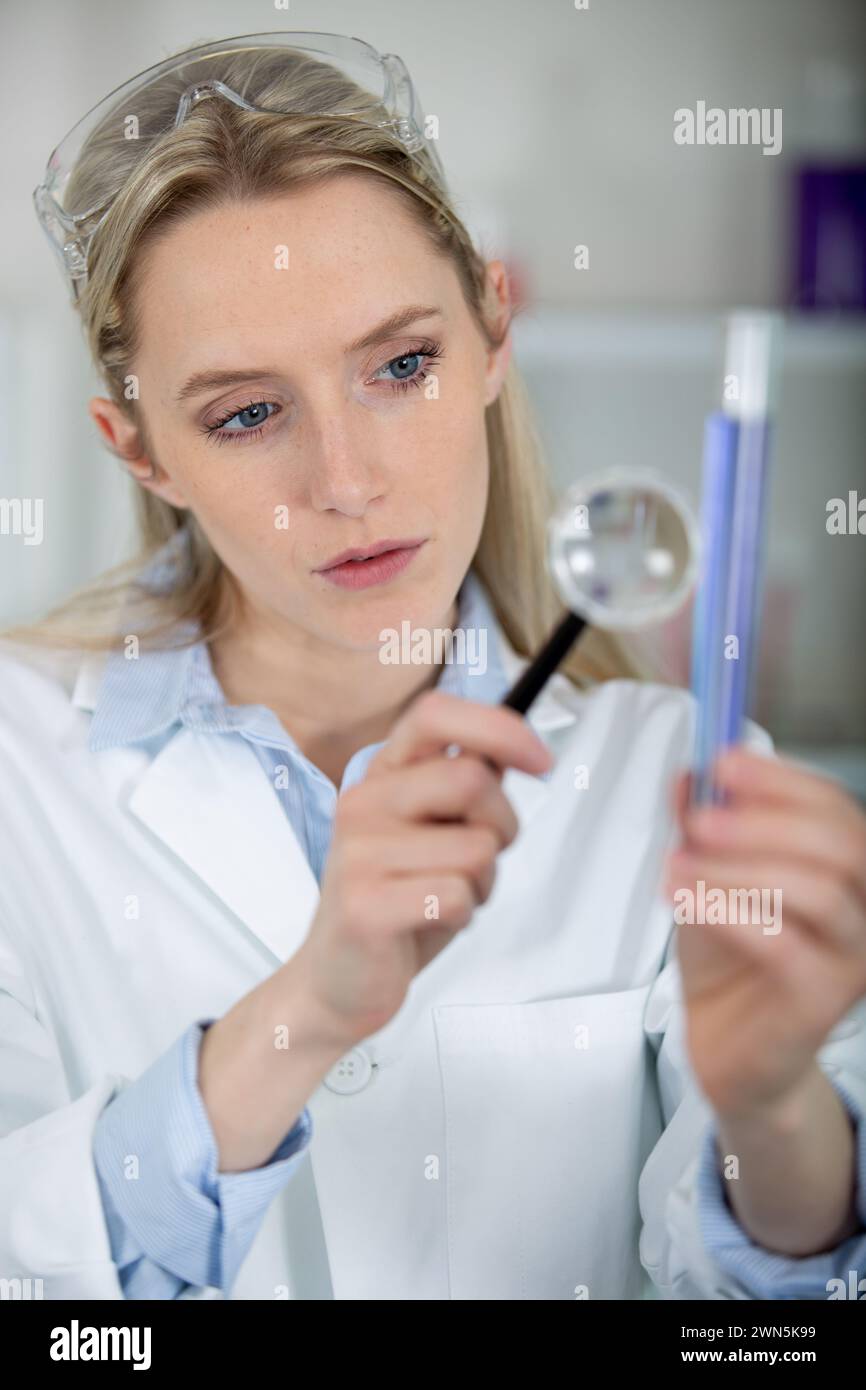 Forensic ruler hi-res stock photography and images - Alamy