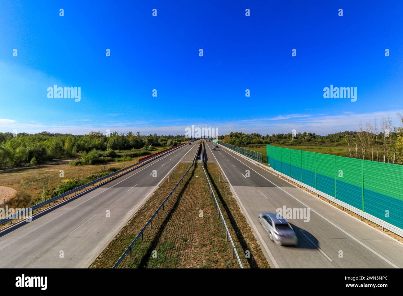 Motorway expressway hi-res stock photography and images - Alamy