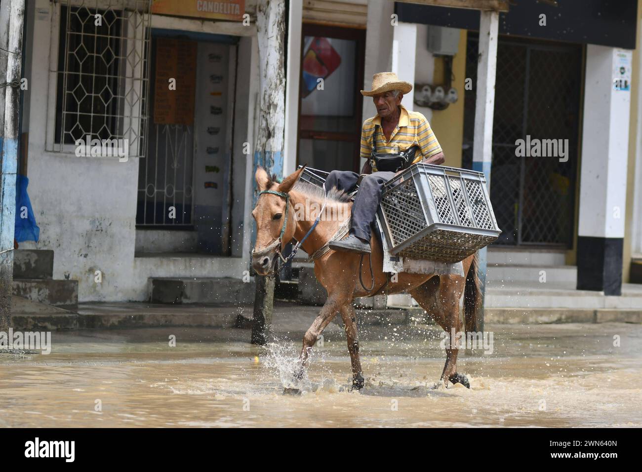 CHONE-INUNDACIONES-LLUVIAS Chone, 29 de febrero del 2024. Inundaciones ...