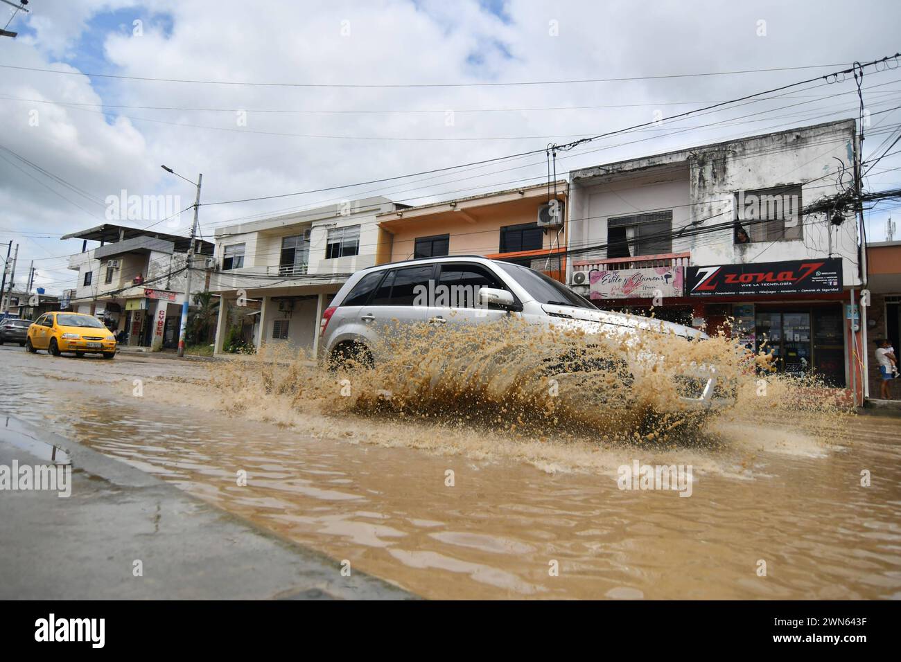 CHONE-INUNDACIONES-LLUVIAS Chone, 29 de febrero del 2024. Inundaciones ...