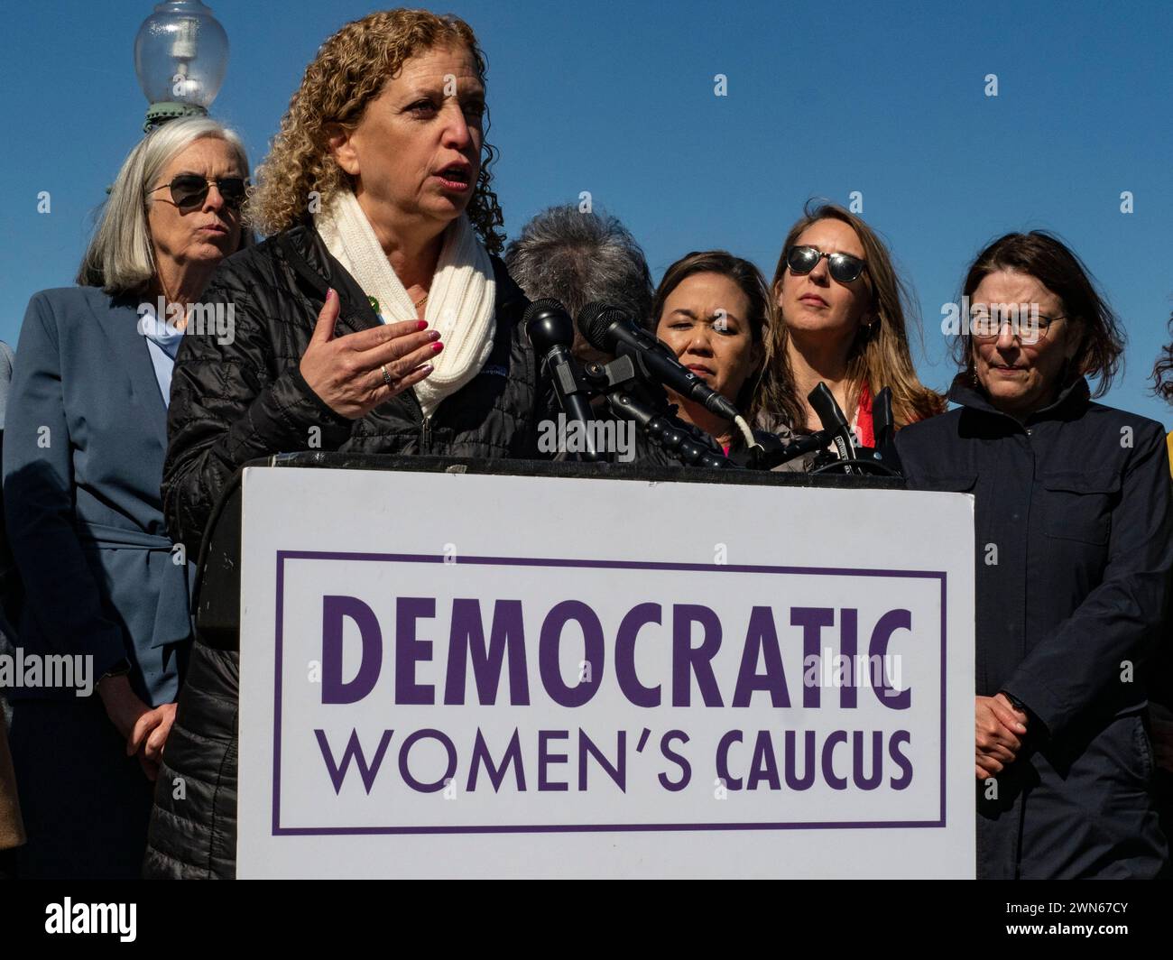 Debbie wasserman shultz hi-res stock photography and images - Alamy