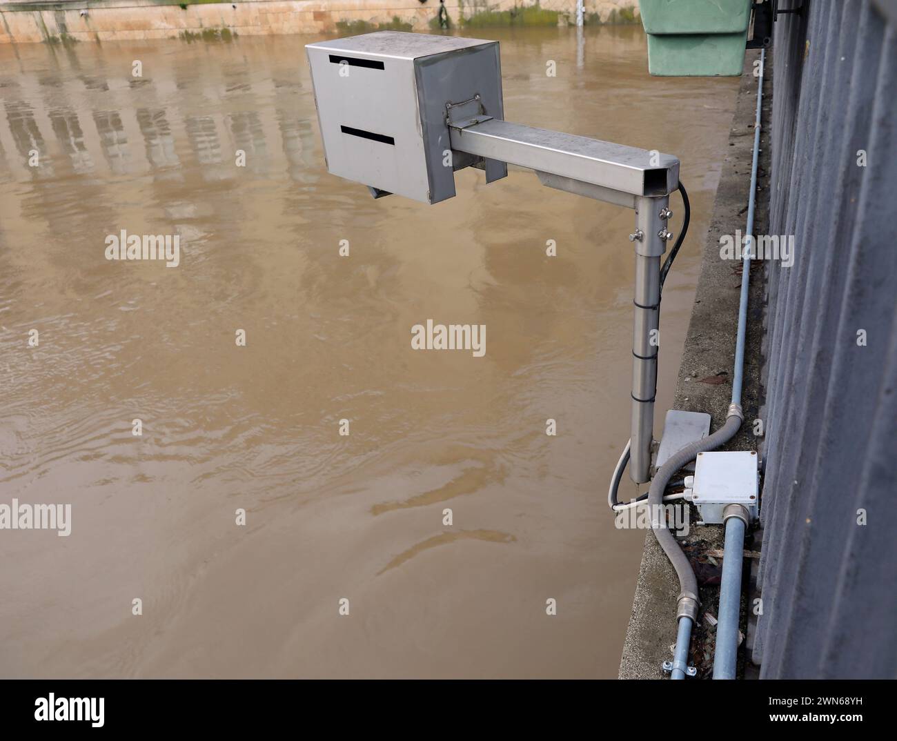 Hydrometric Probe for River Water Level Measurement and Water Height Monitoring to Prevent ...