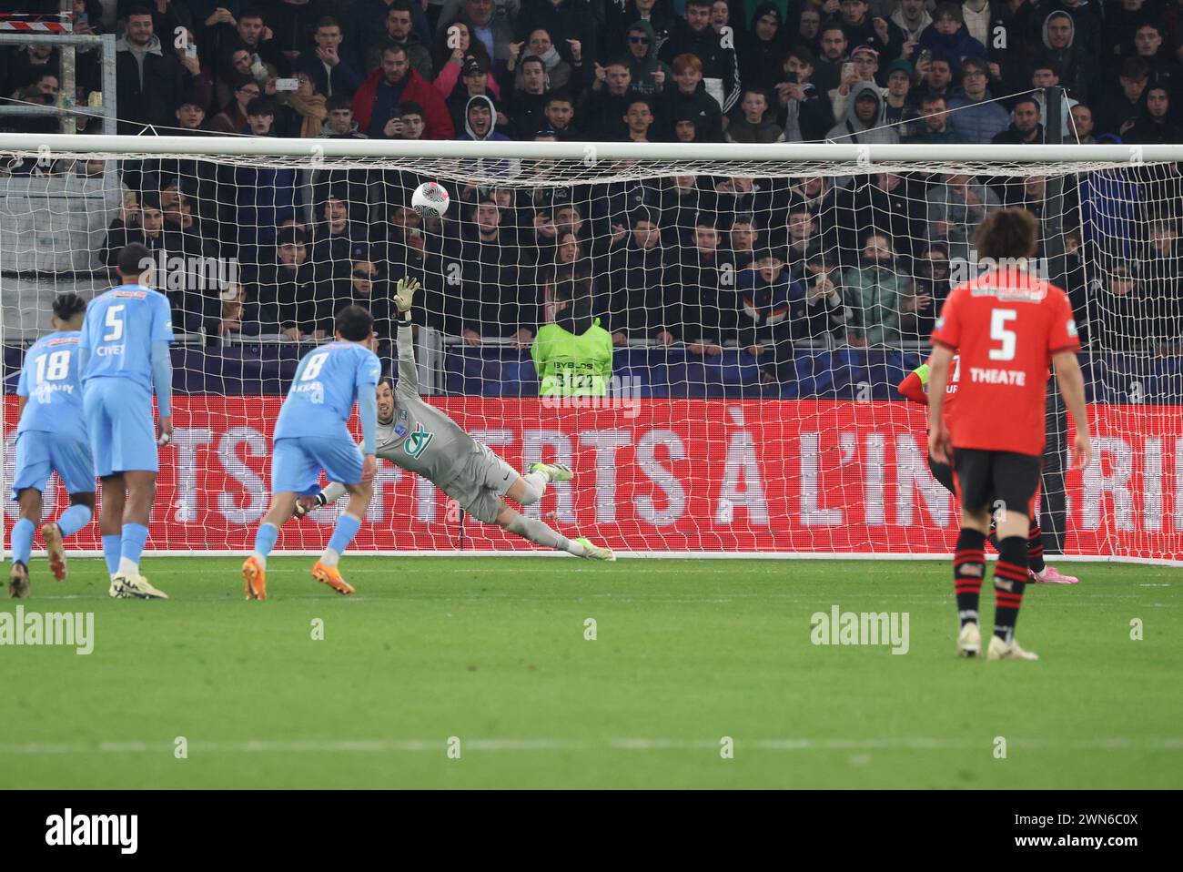 Thierry Larret/Maxppp. Coupe de France, quart de finale : Le Puy Foot ...
