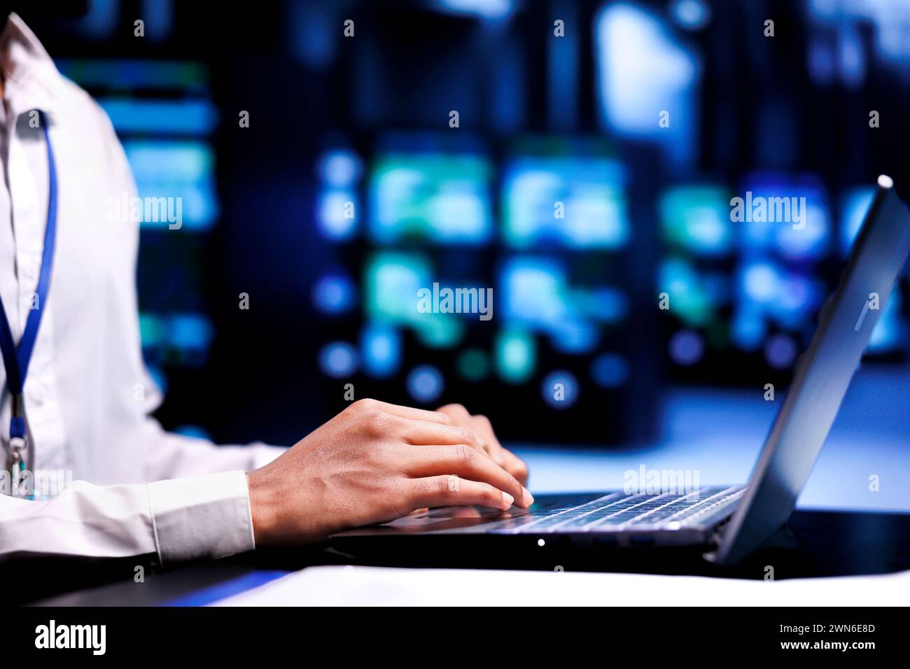 Infrastructure vulnerabilities hi-res stock photography and images - Alamy