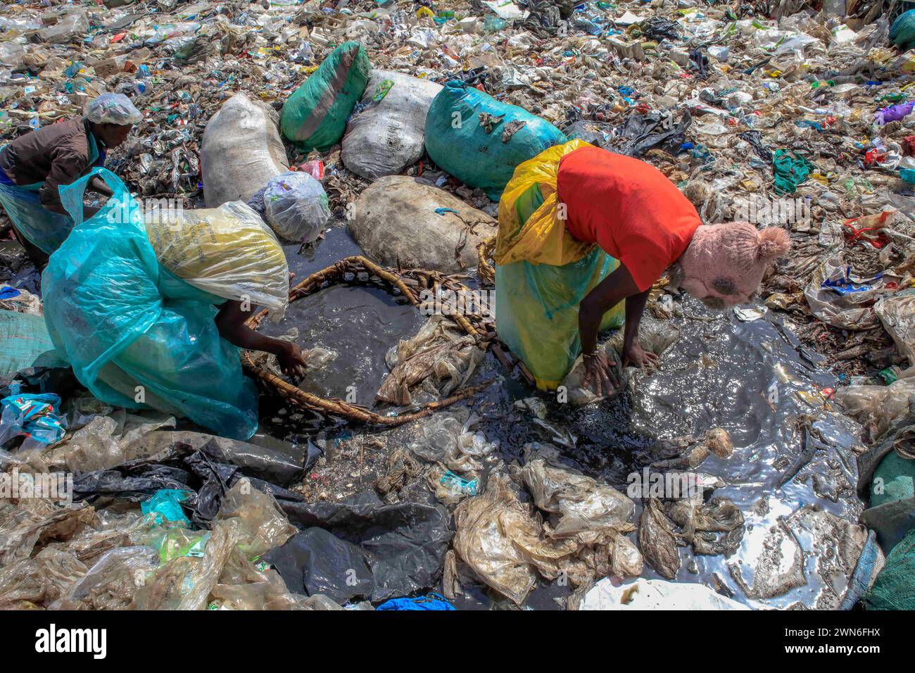 Dwo 24 dandora landfill 63 jpg hi-res stock photography and images - Alamy
