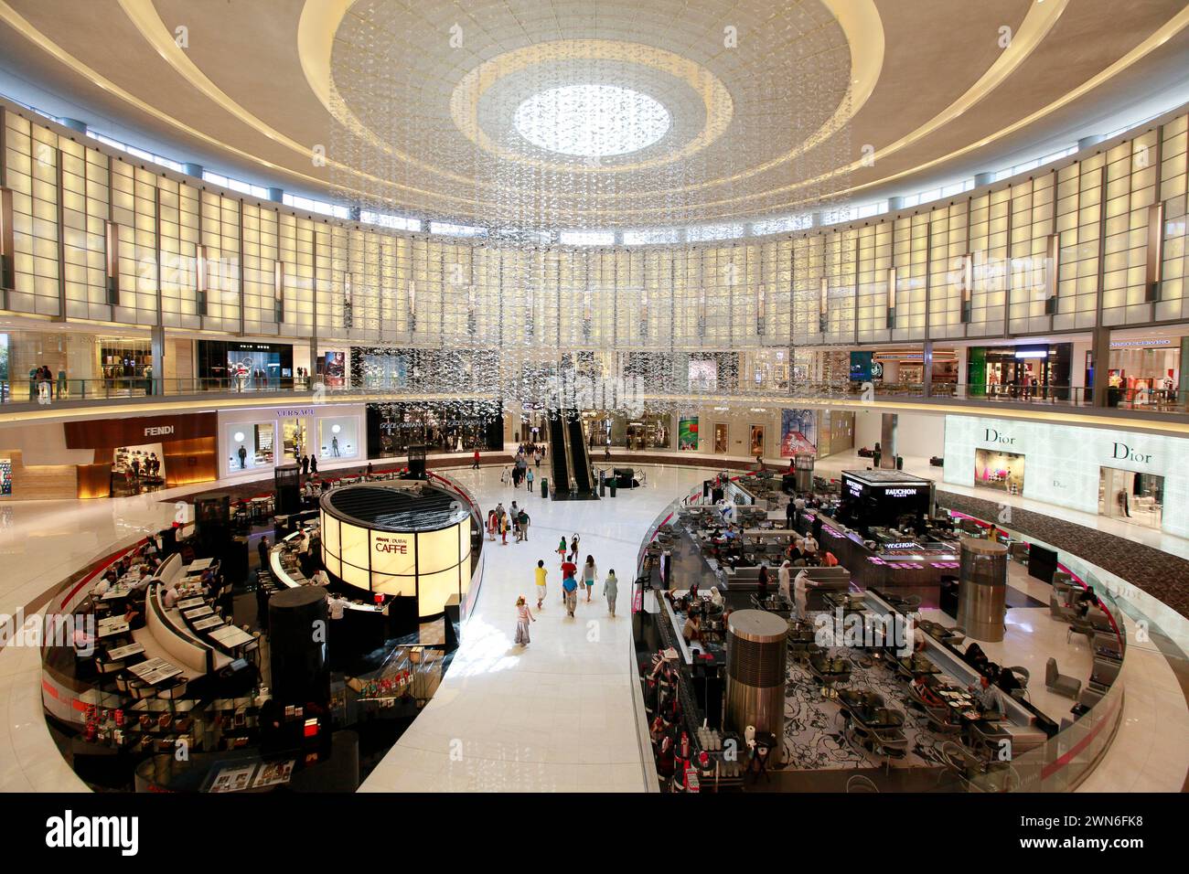 Arabic mall hi-res stock photography and images - Alamy