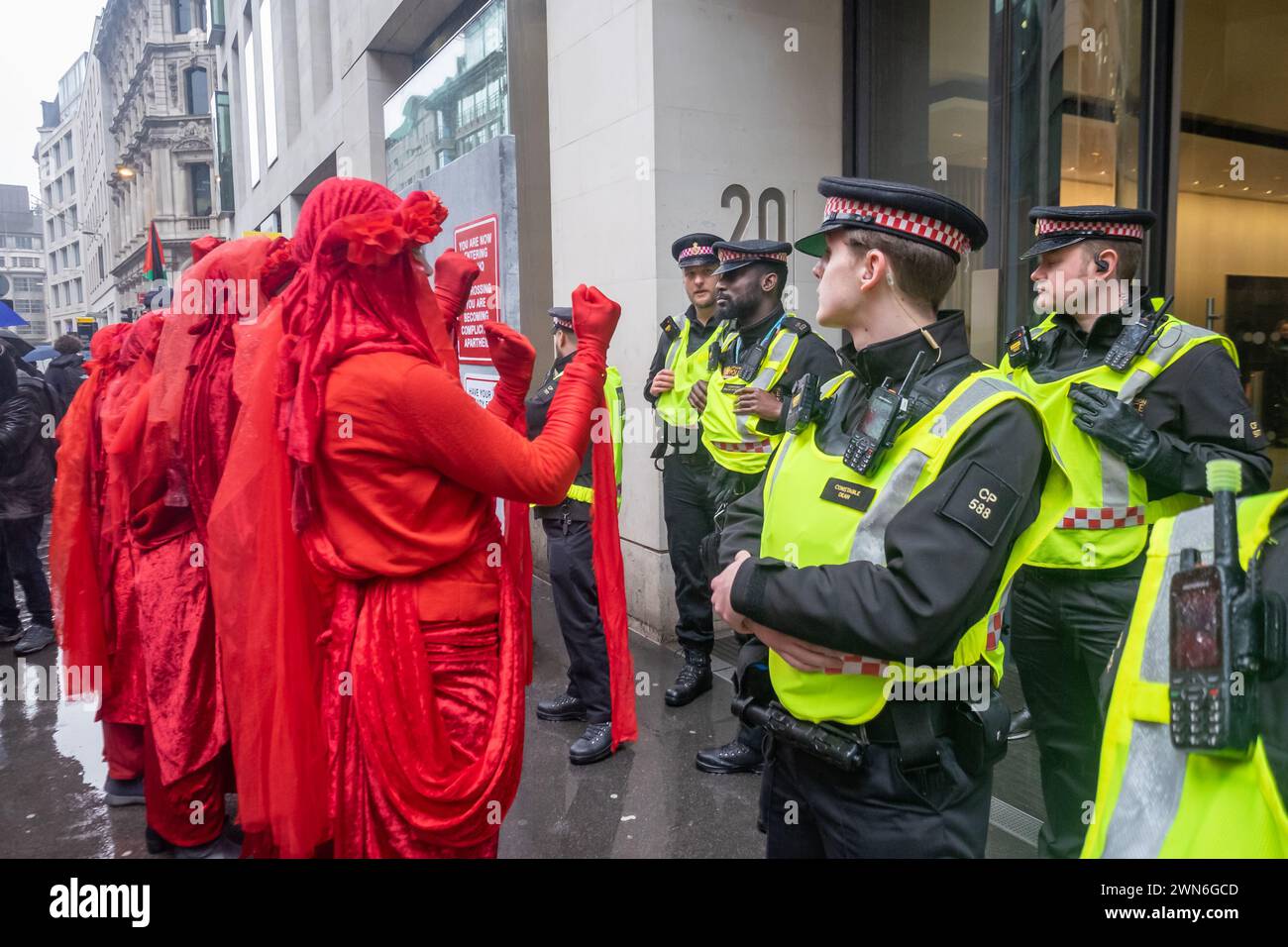 Artivist troupe hi-res stock photography and images - Alamy