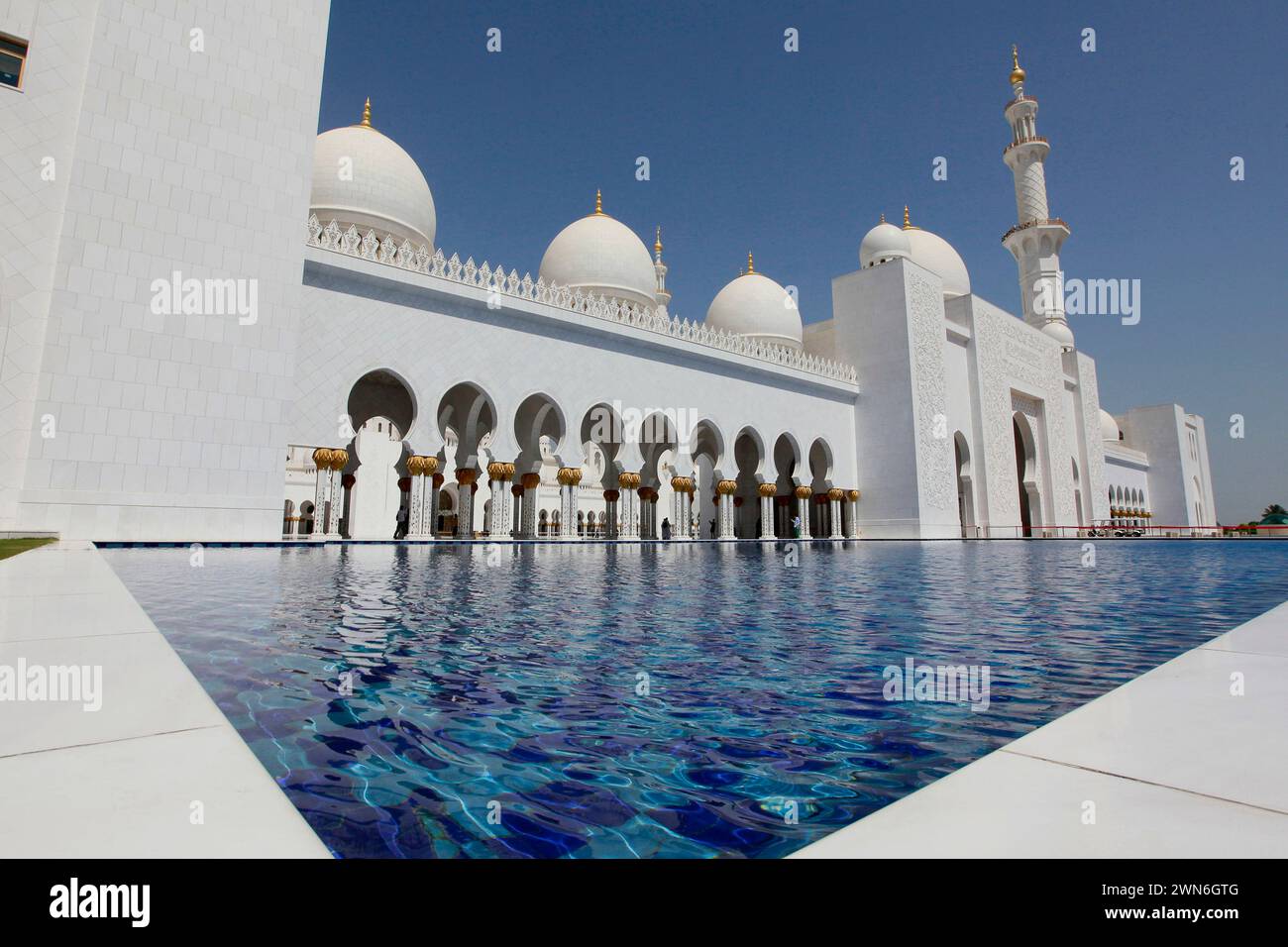 Abu Dhabi, UAE - jun 27, 2013 - External view of Sheikh Zayed Mosque ...