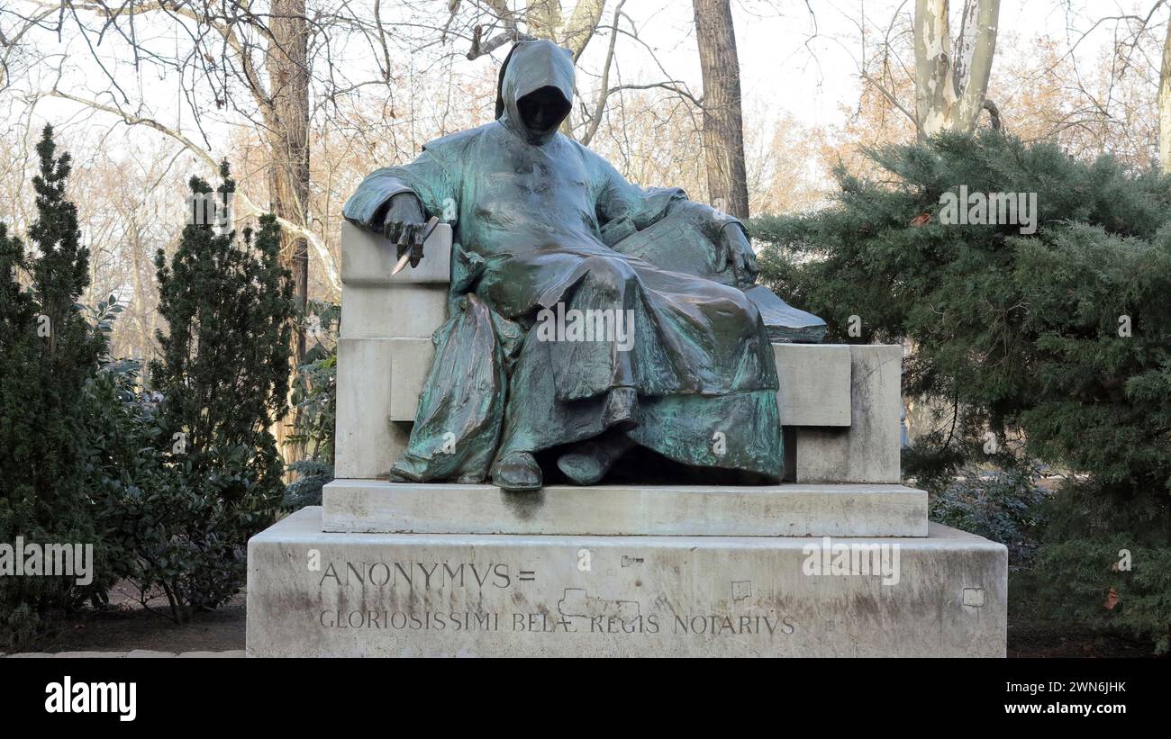 Anonymous statue hi-res stock photography and images - Alamy