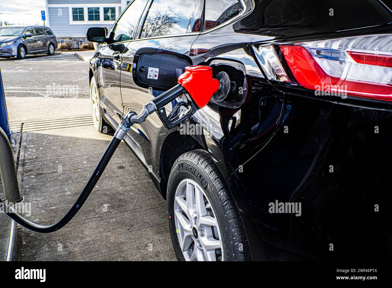 Car refueling gasoline hi-res stock photography and images - Alamy
