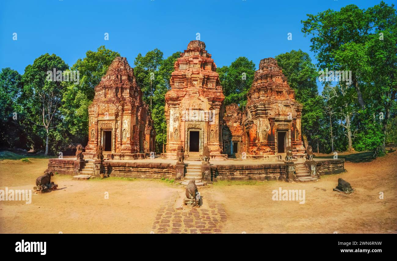 The Lolei Temple, part of the ancient Roulos group, near Angkor Wat ...