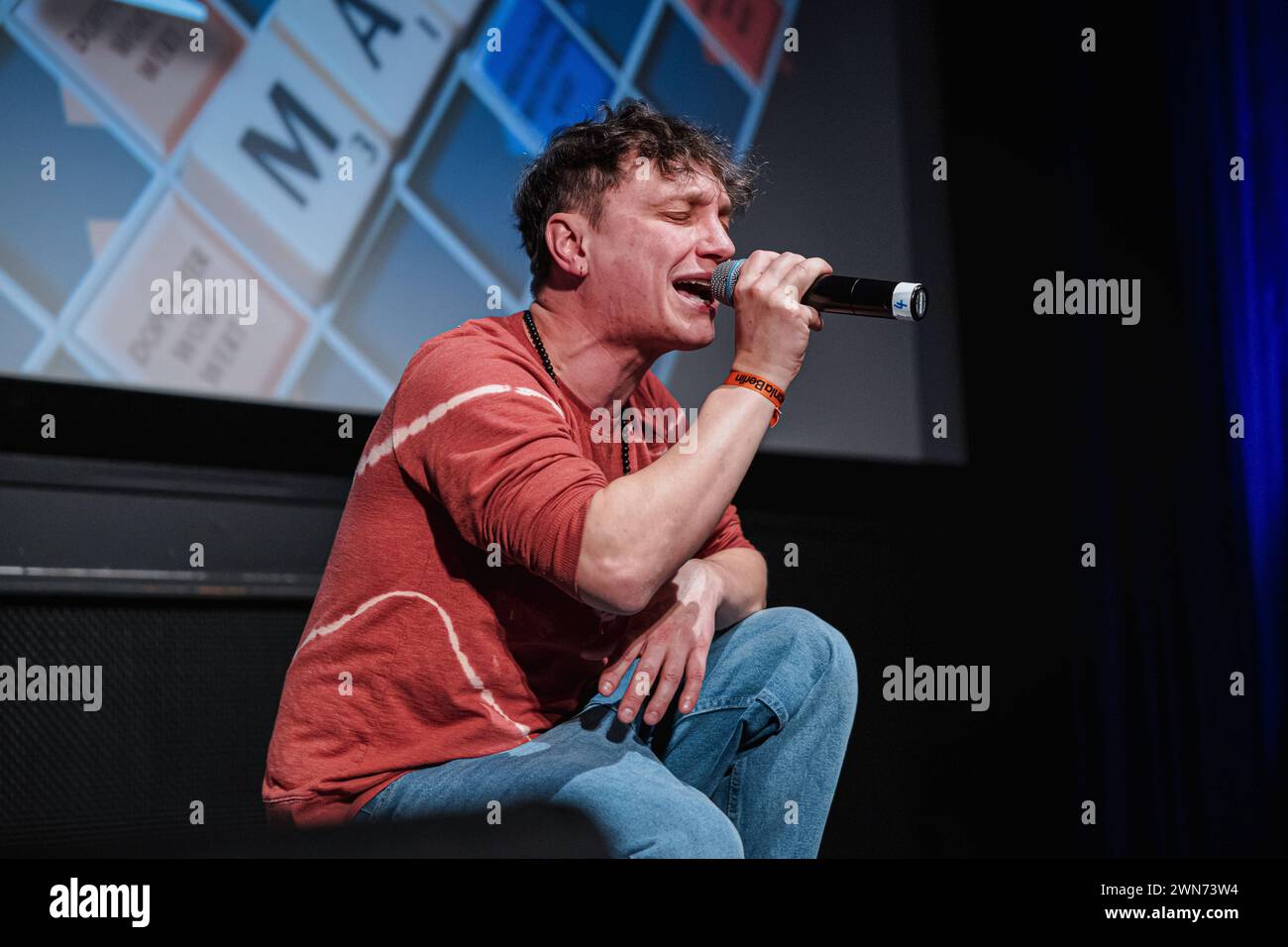 Musiker Daniel Michel, Sänger der Band Liedfett, bei der Verleihung des ...