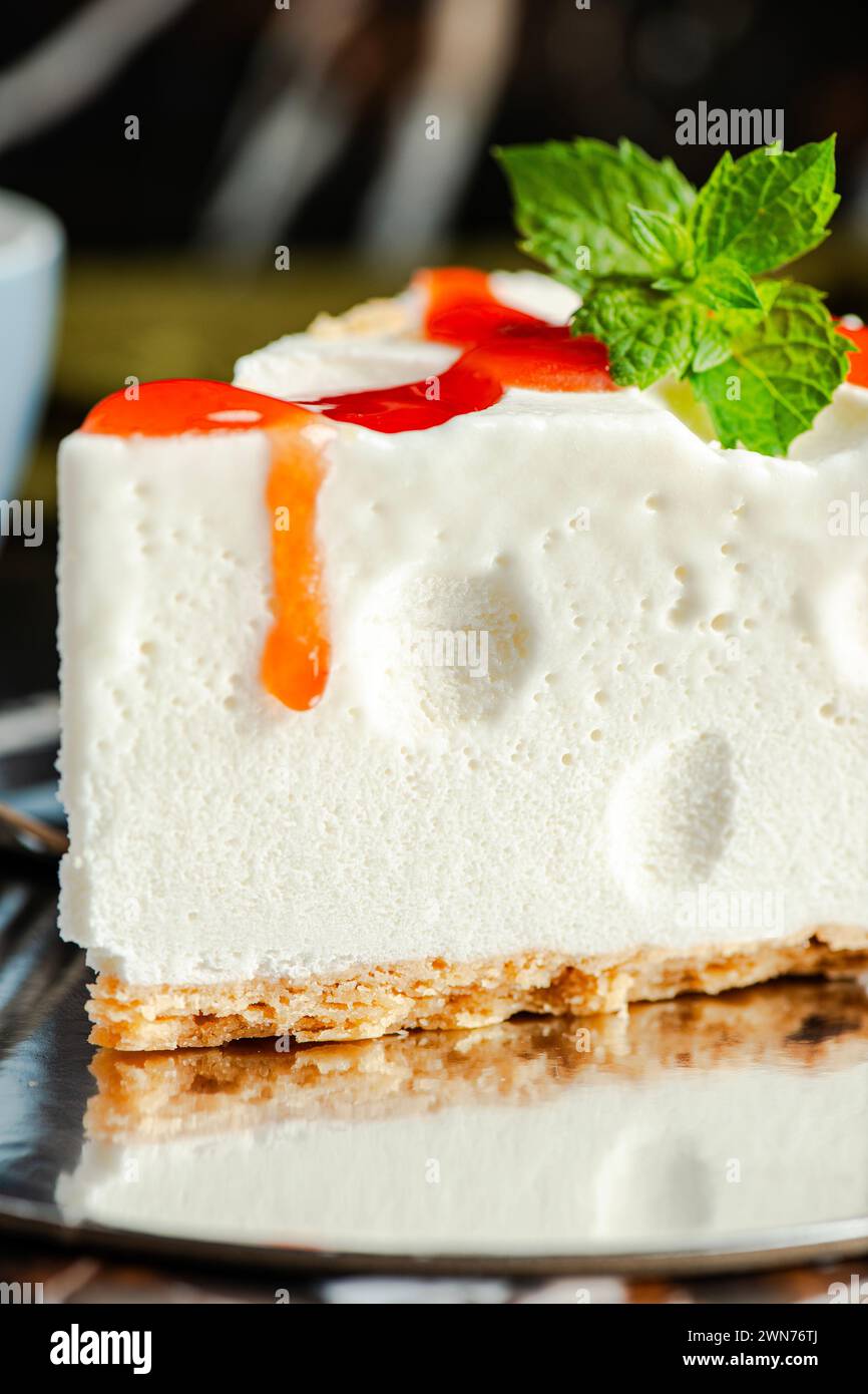 Air cheesecake hi-res stock photography and images - Alamy