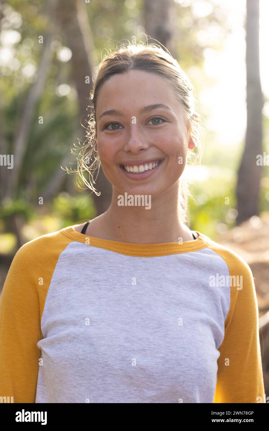 Natural outdoor setting hi-res stock photography and images - Alamy