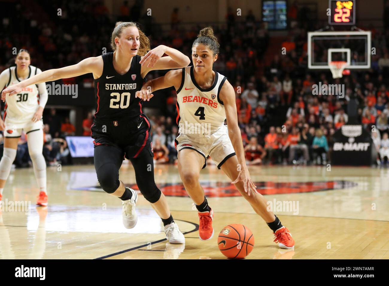 Oregon State guard Donovyn Hunter (4) drives to the basket as Stanford ...