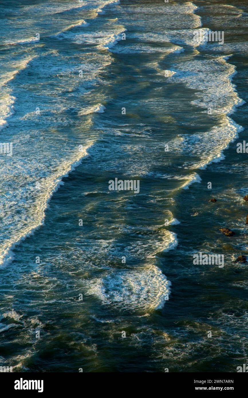 Beach surf, Heceta Head Lighthouse State Park, Oregon Stock Photo - Alamy