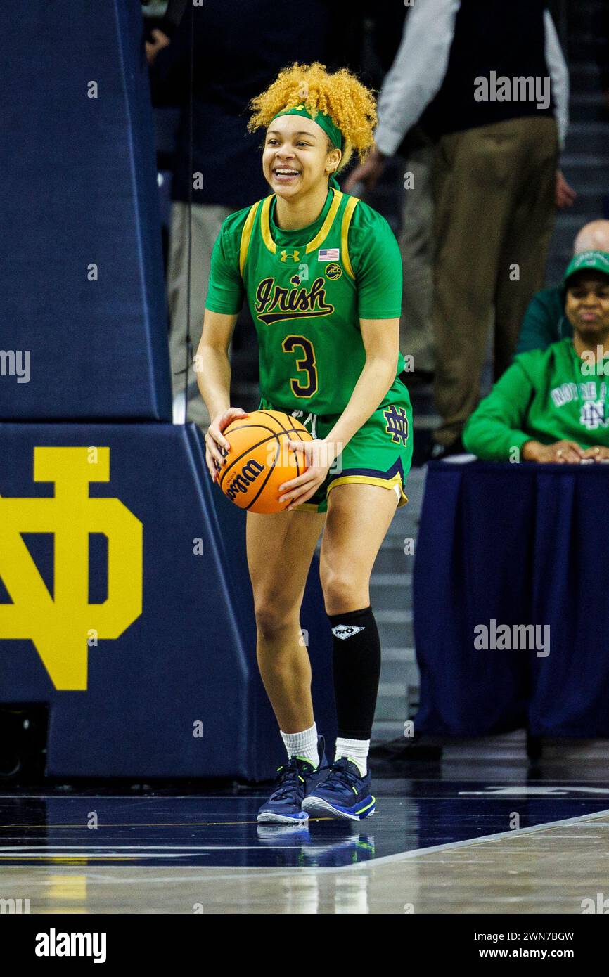 South Bend, Indiana, USA. 29th Feb, 2024. Notre Dame guard Hannah Hidalgo (3) reacts with a ...