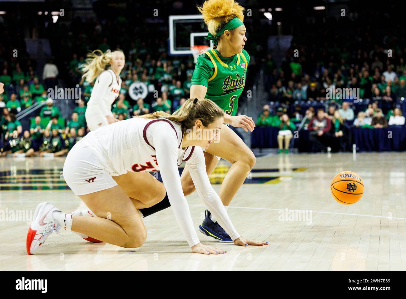 February 29, 2024: Virginia Tech center Elizabeth Kitley (33) and Notre Dame guard Hannah ...