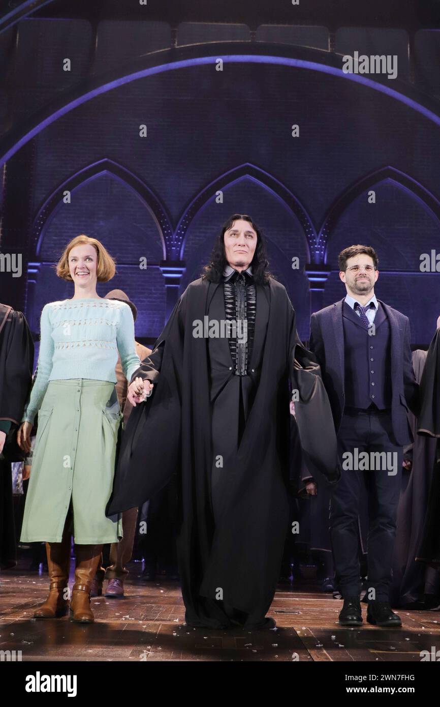 Harry potter cursed child premiere hi-res stock photography and images ...