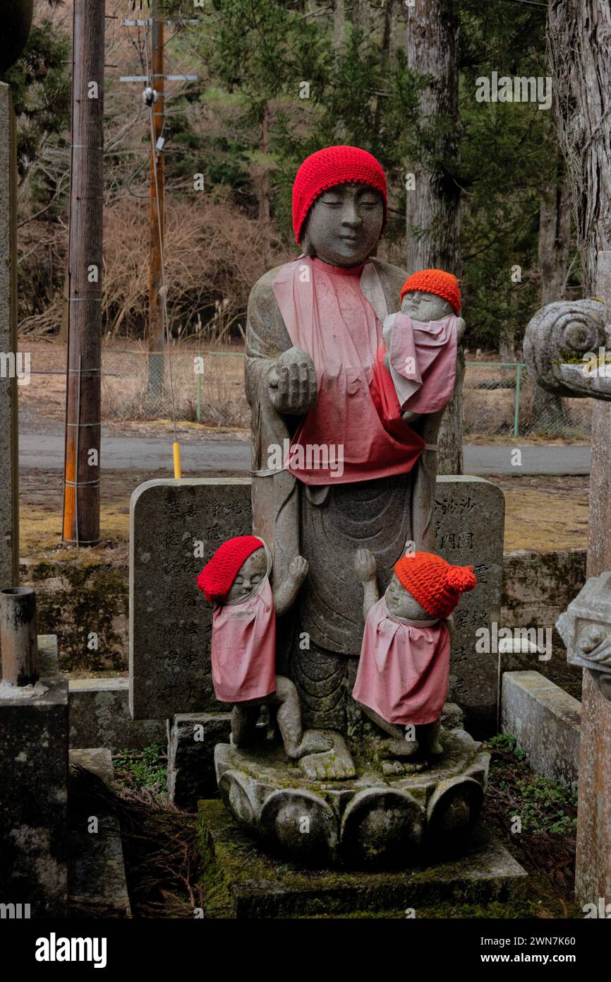 Jizo statues in the Okunoin Cemetery, Mount Koya (Koyasan), Wakayama ...