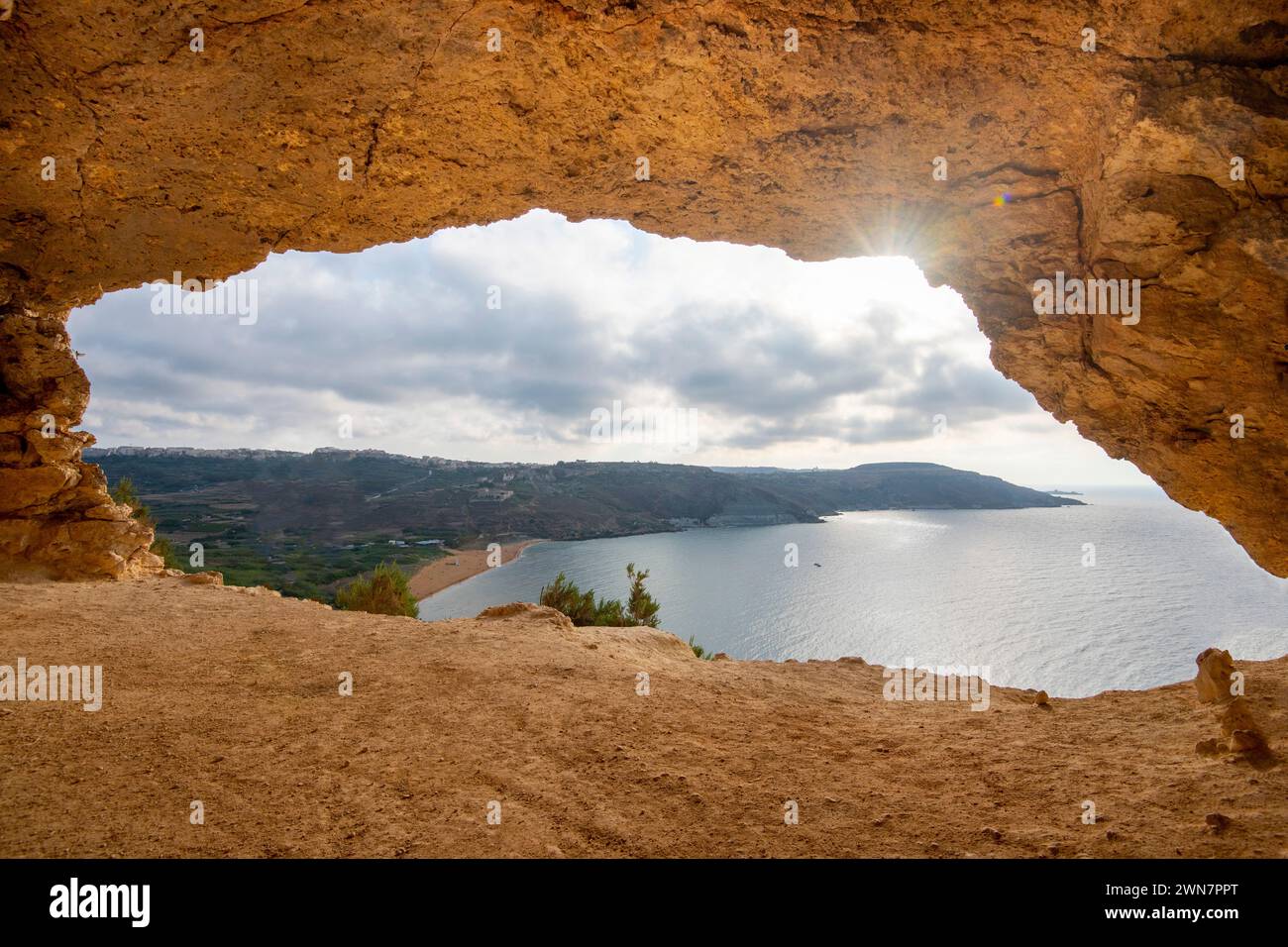 Tal mixta cave hi-res stock photography and images - Alamy