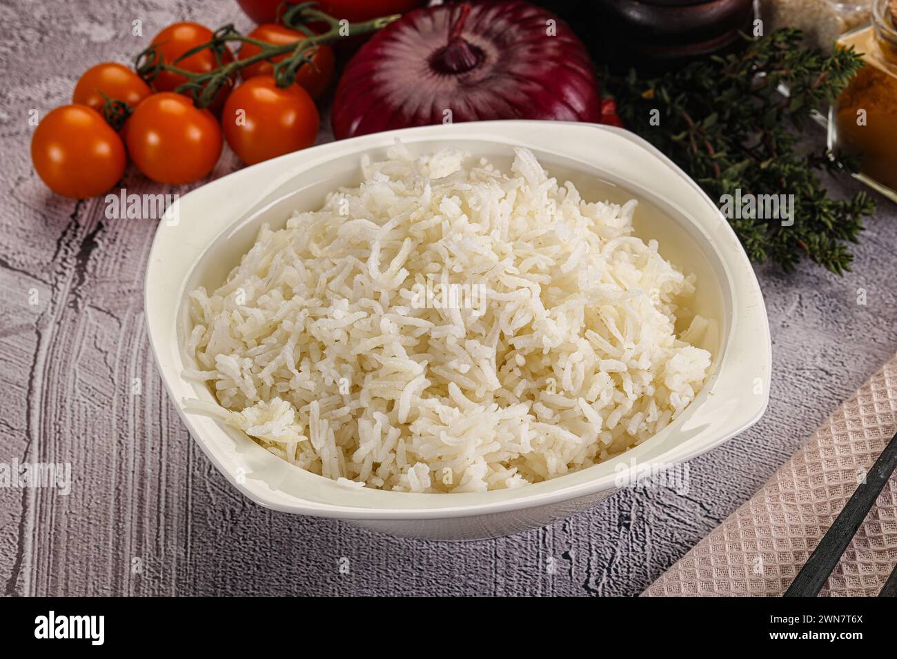 Indian cuisine Steamed basmati rice in the bowl Stock Photo - Alamy
