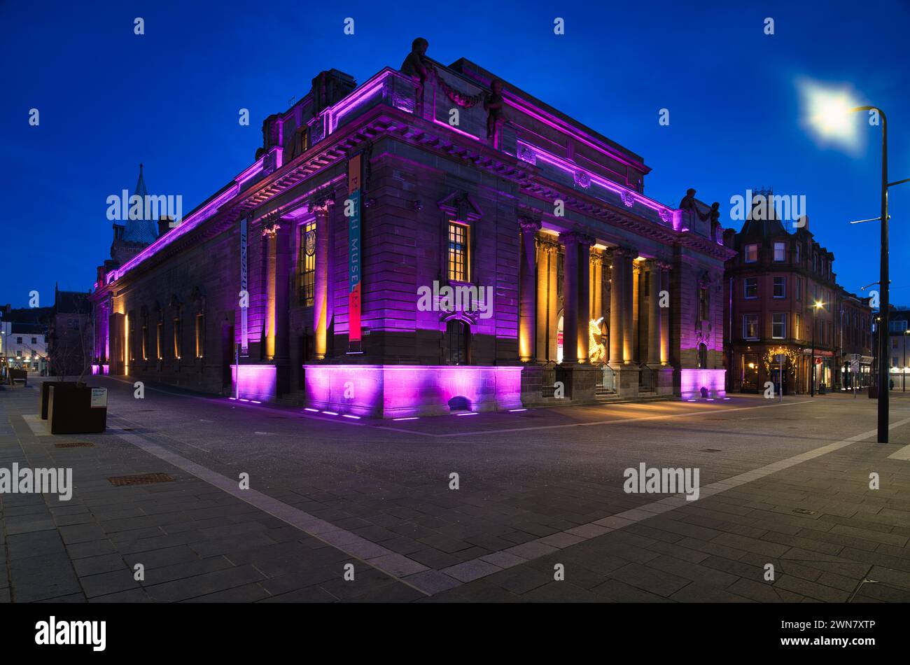 Perth museum scotland hi-res stock photography and images - Alamy