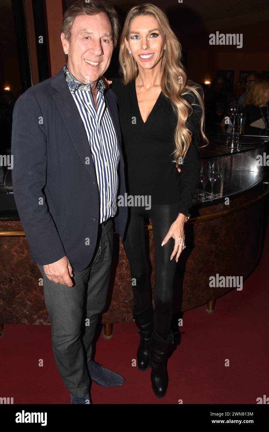 Ralph Sabine Piller Moderatorin Muenchen 29.02.2024 Theater Kleine ...