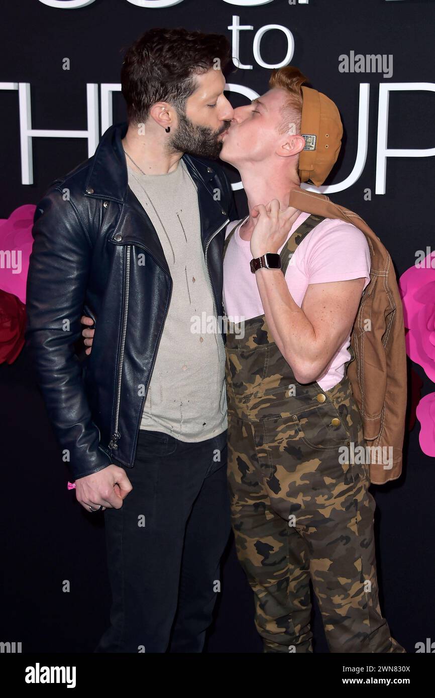 Joshua Taylor und RJ Aguiar bei der Party zum Finale der ersten Staffel ...