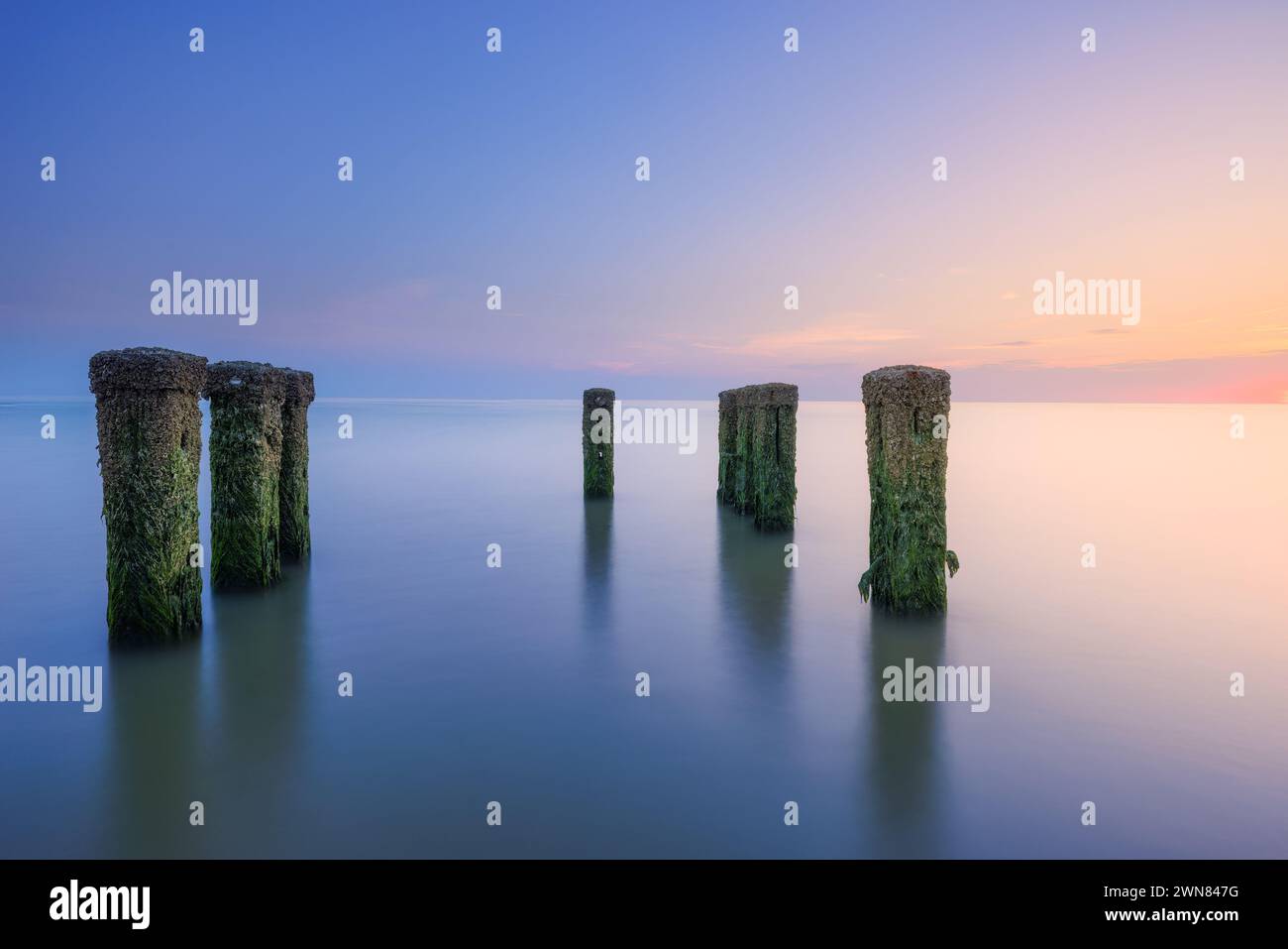 Sunlight radiates hi-res stock photography and images - Alamy