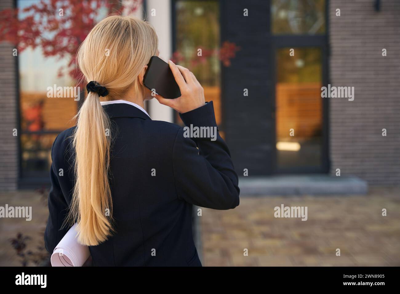 Back view lady engineer hi-res stock photography and images - Alamy