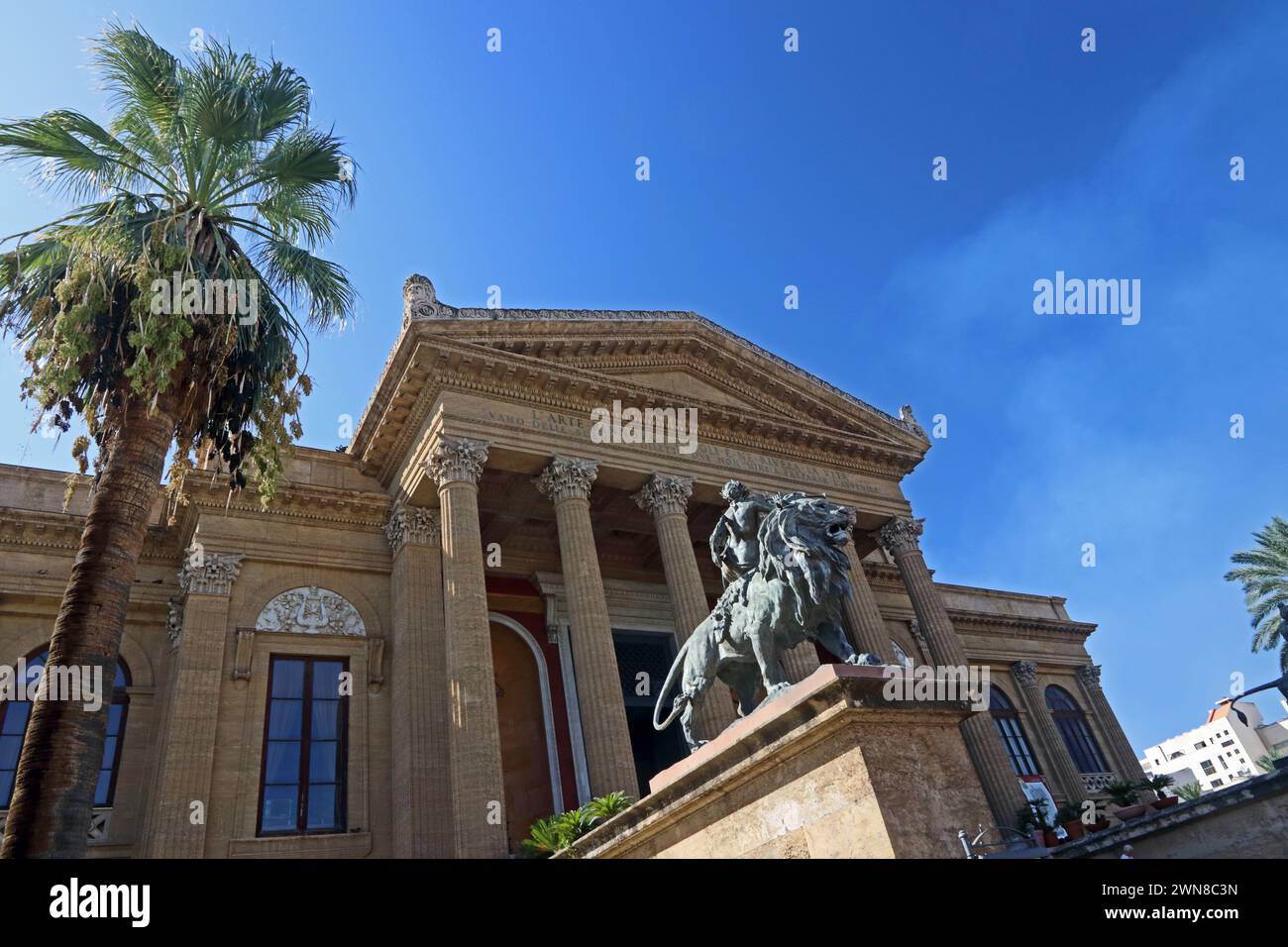 Teatro Massimo, opera house, Palermo, Sicily Stock Photo - Alamy