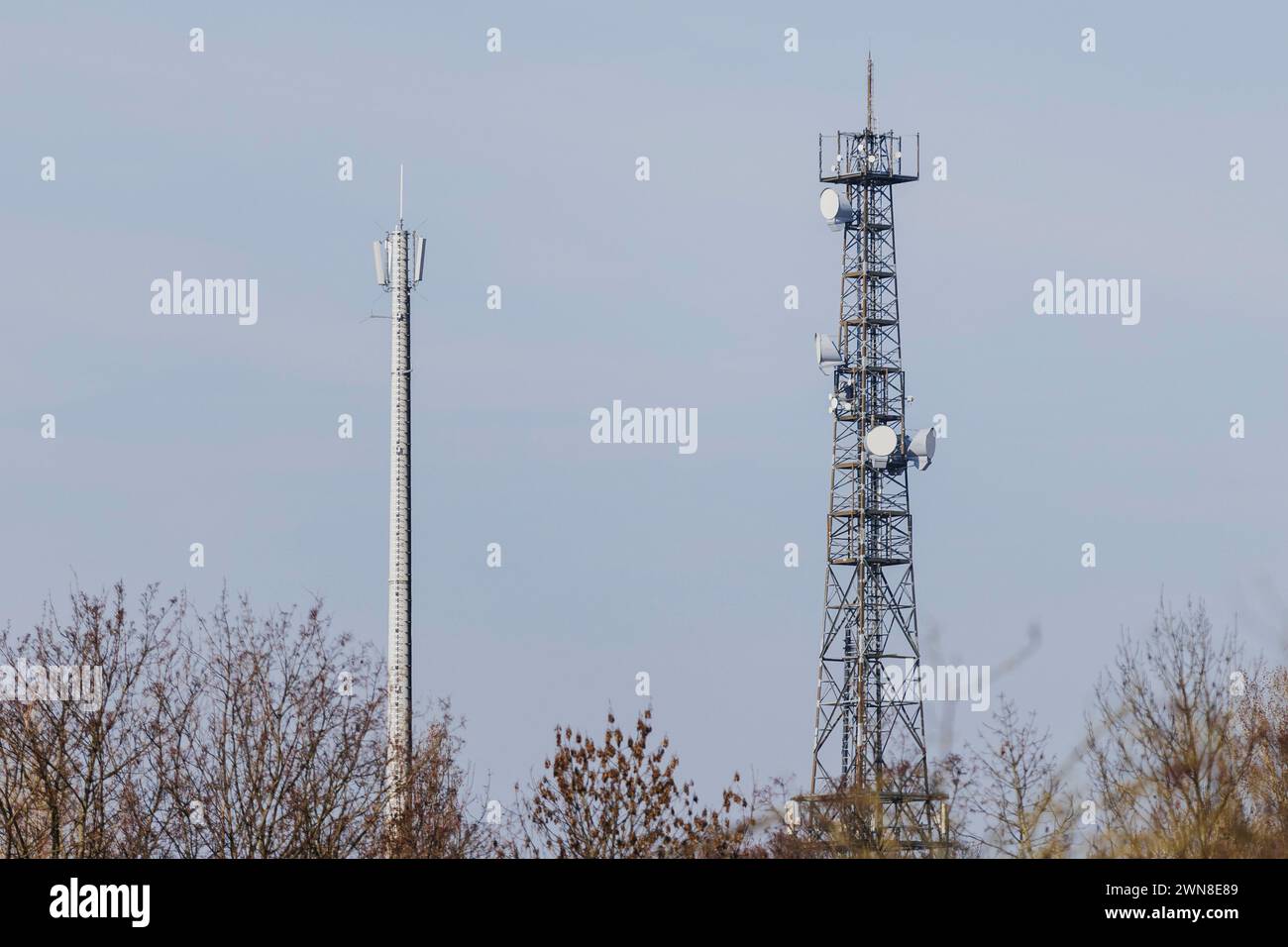 Feature masts hi-res stock photography and images - Alamy