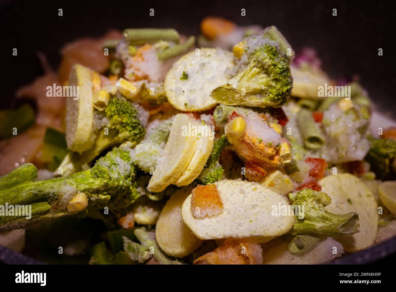 Cooking eating vegetables hi-res stock photography and images - Alamy