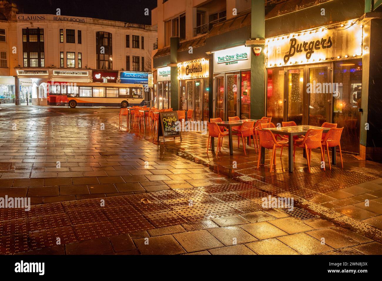 Worthing, February 29th 2024: Seafront restaurants Stock Photo - Alamy