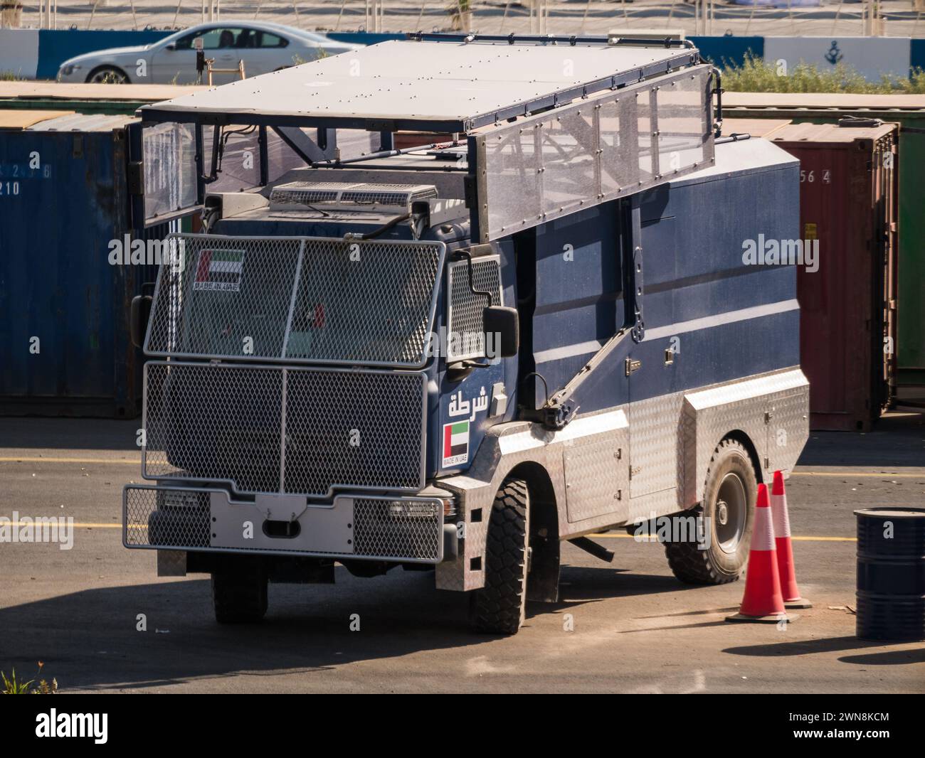 Abu dhabi police car hi-res stock photography and images - Alamy
