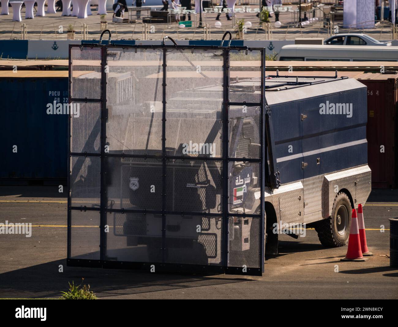 Abu dhabi police car hi-res stock photography and images - Alamy