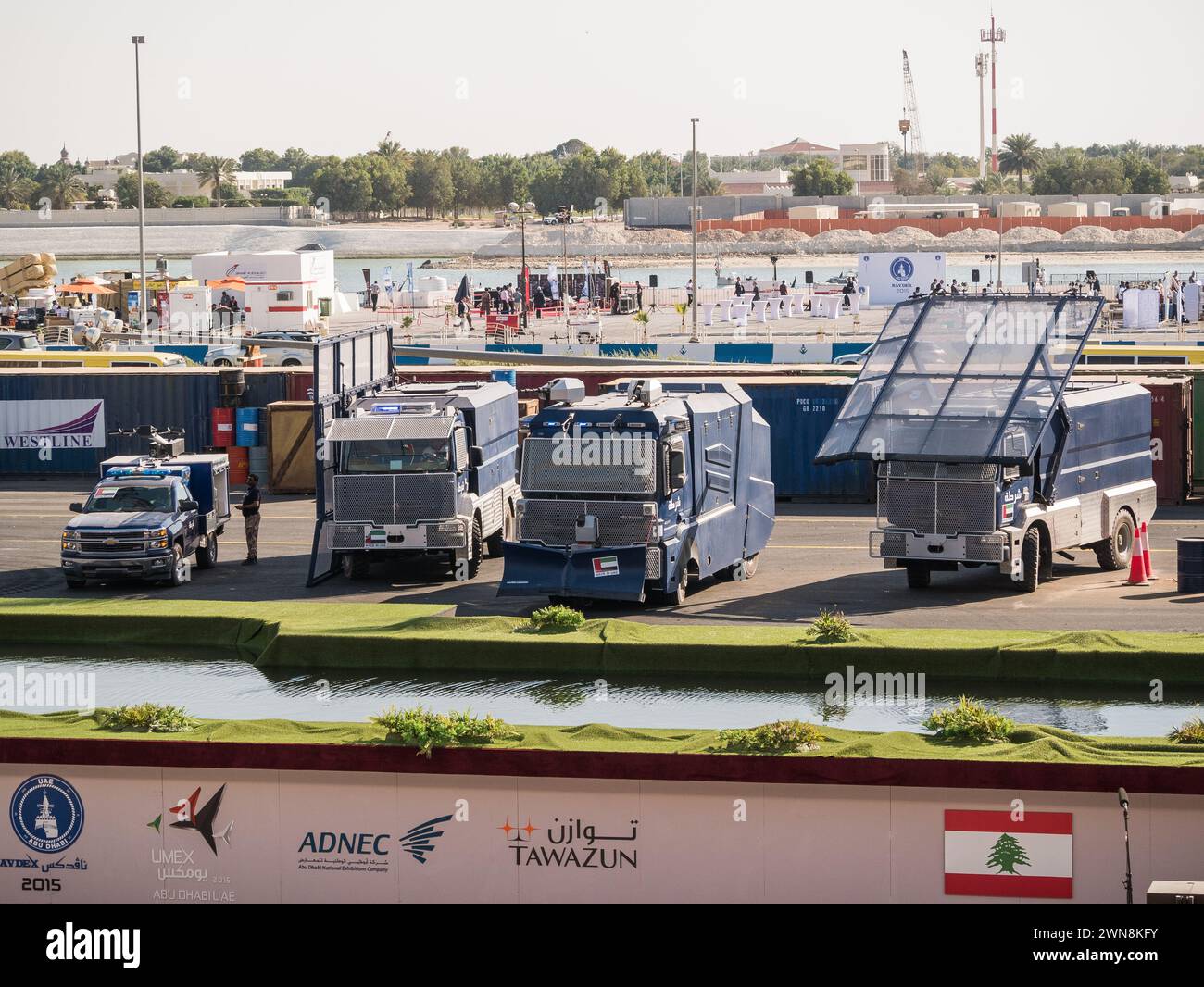 Abu dhabi police car hi-res stock photography and images - Alamy