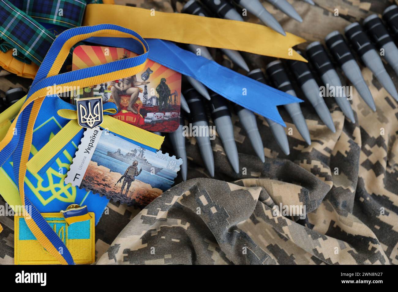 KYIV, UKRAINE - 4 MAY, 2023: Ukrainian attributes and souvenirs on ...