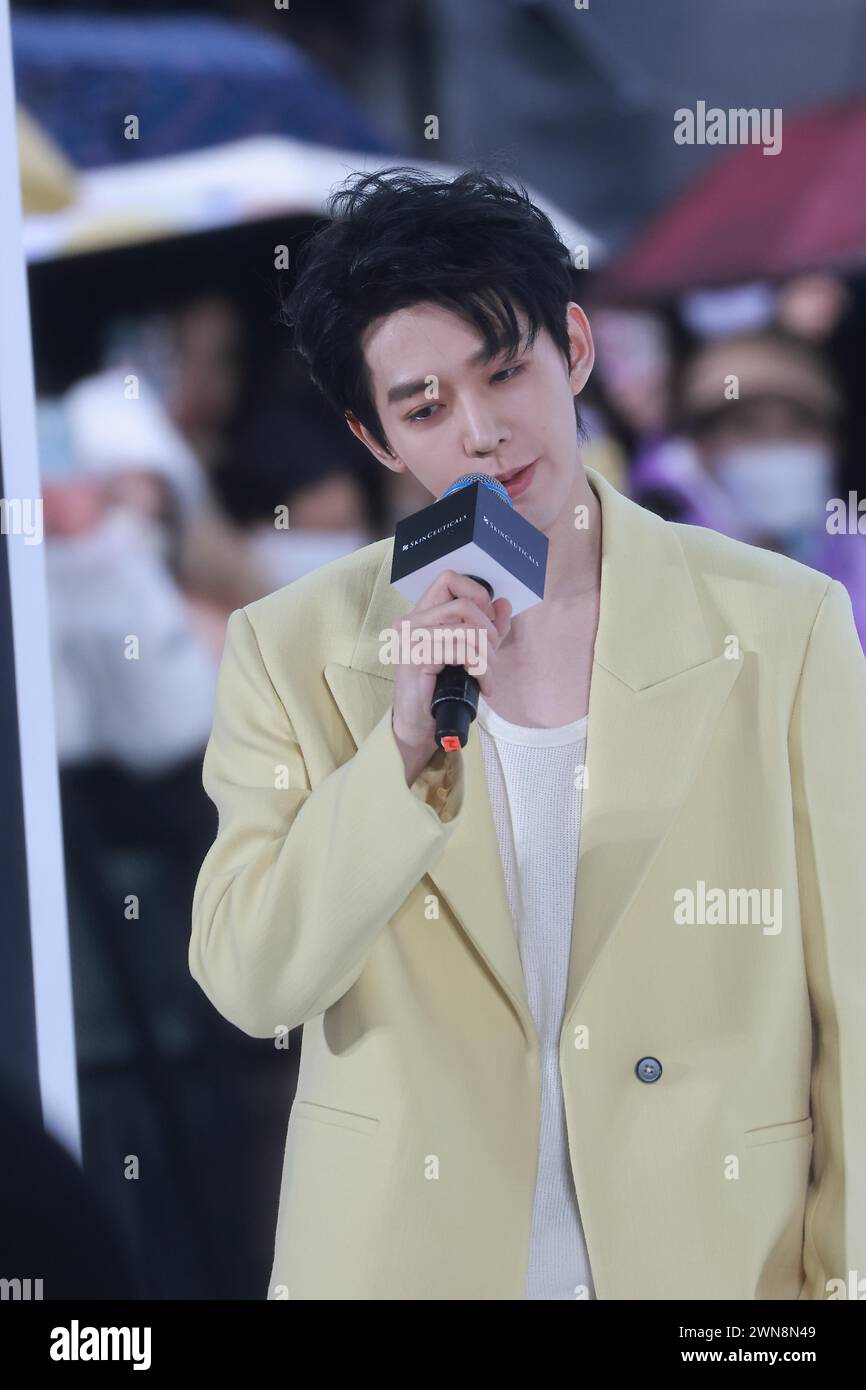 Chinese actor Deng Wei attends an activity in Shanghai, China, 29 ...