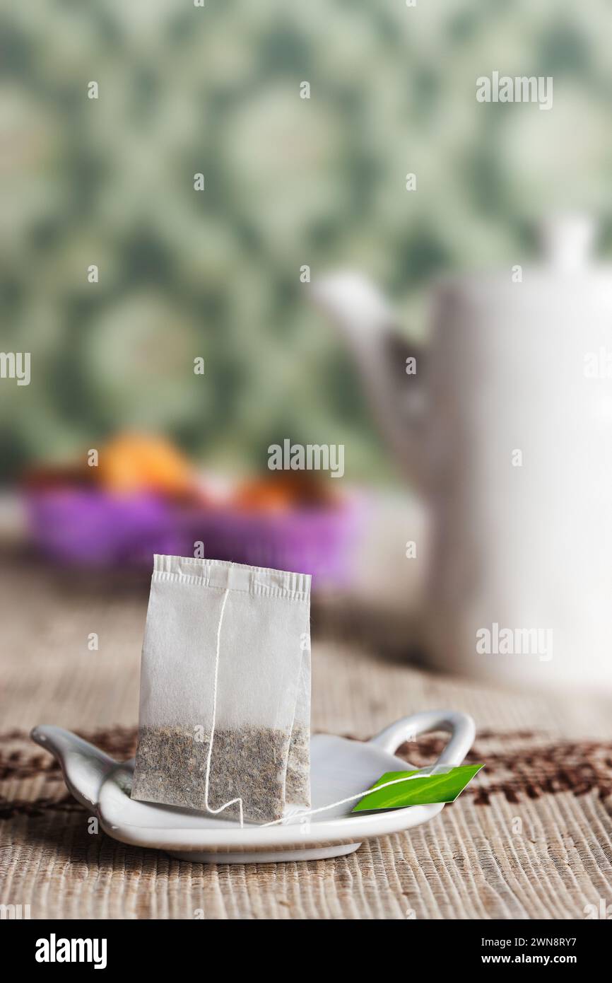 Teapot holder hi-res stock photography and images - Alamy