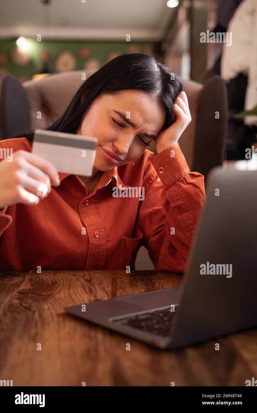 Consumer fraud hi-res stock photography and images - Alamy