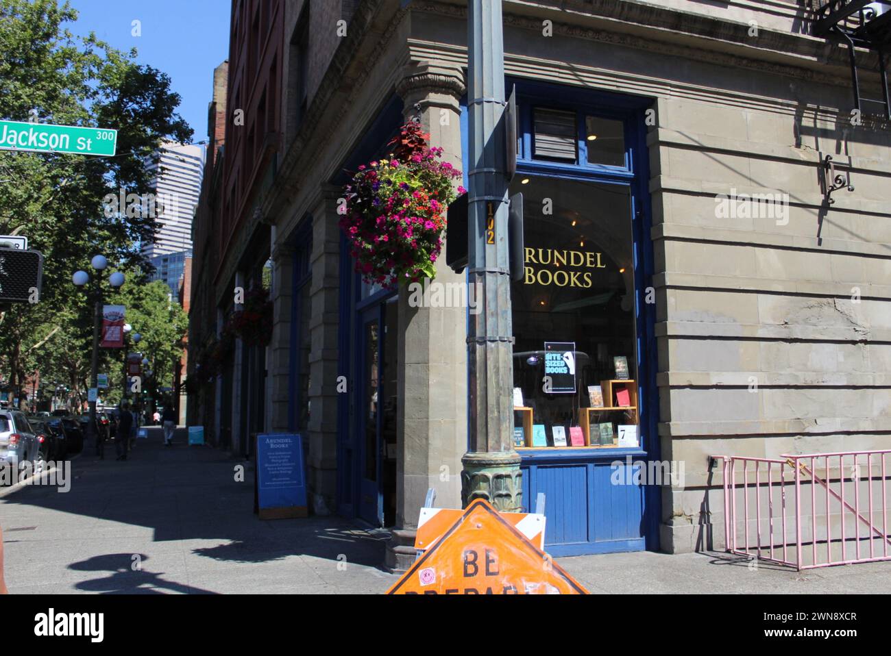 Bookstore serene hi-res stock photography and images - Alamy