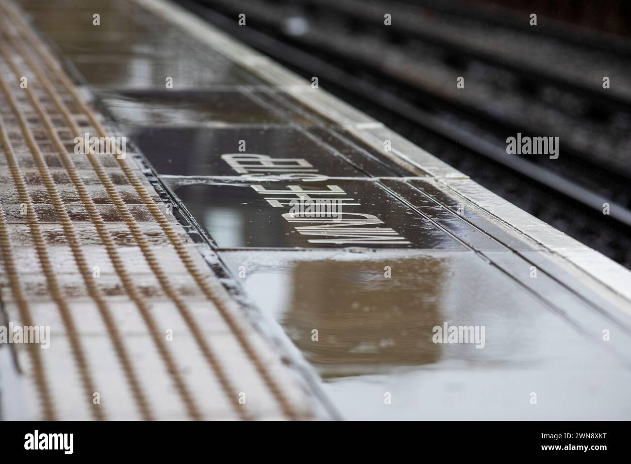 A wet day at Gravesend railway station, Kent, UK Stock Photo - Alamy
