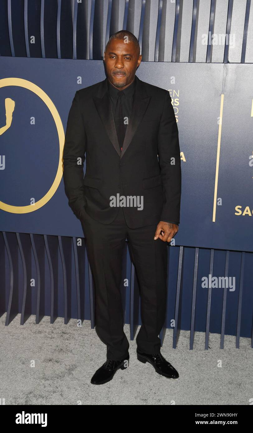 LOS ANGELES, CALIFORNIA - FEBRUARY 24: Idris Elba attends the 30th ...