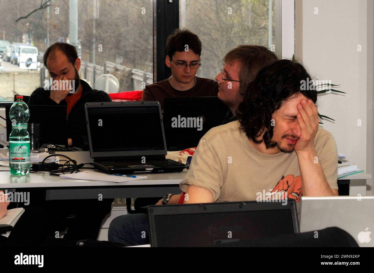 stress when working with the computer, pressure in digital work stress ...