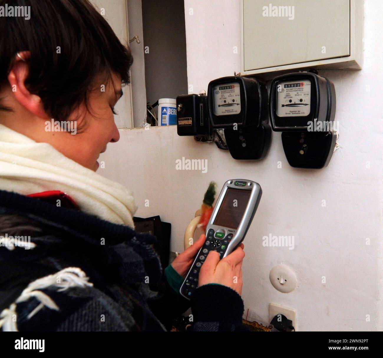 billing and measuring the energy consumption in energy and power supply ...