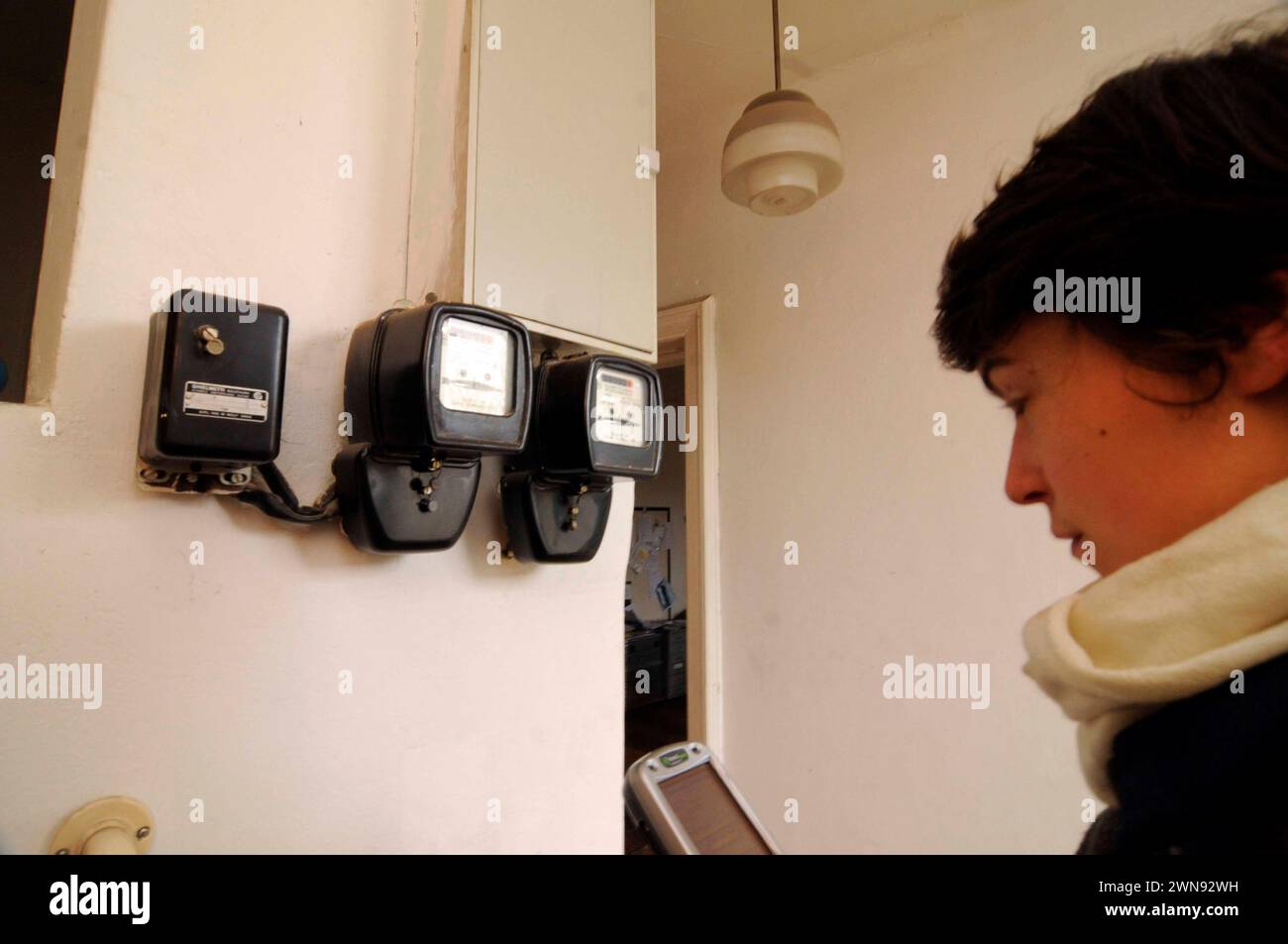 billing and measuring the energy consumption in energy and power supply ...