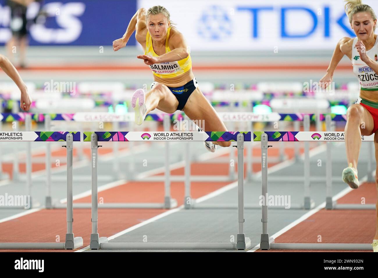 60 meters hurdles hi-res stock photography and images - Alamy